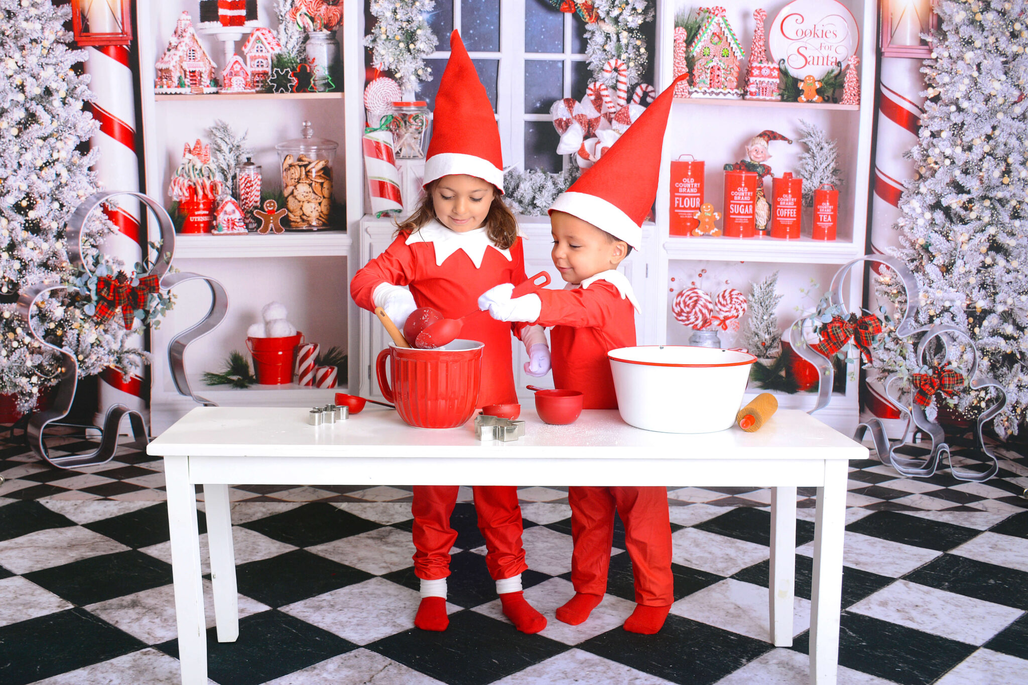 Elf on The Shelf Photoshoot in Houston - Showit Blog